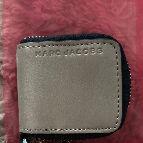 Marc Jacobs | Bags | Marc Jacobs Silver Mini Wallet Bag Charmkeychain ...